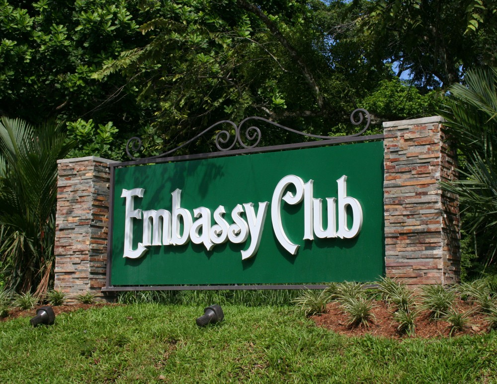 Photo 20 - Embassy Club