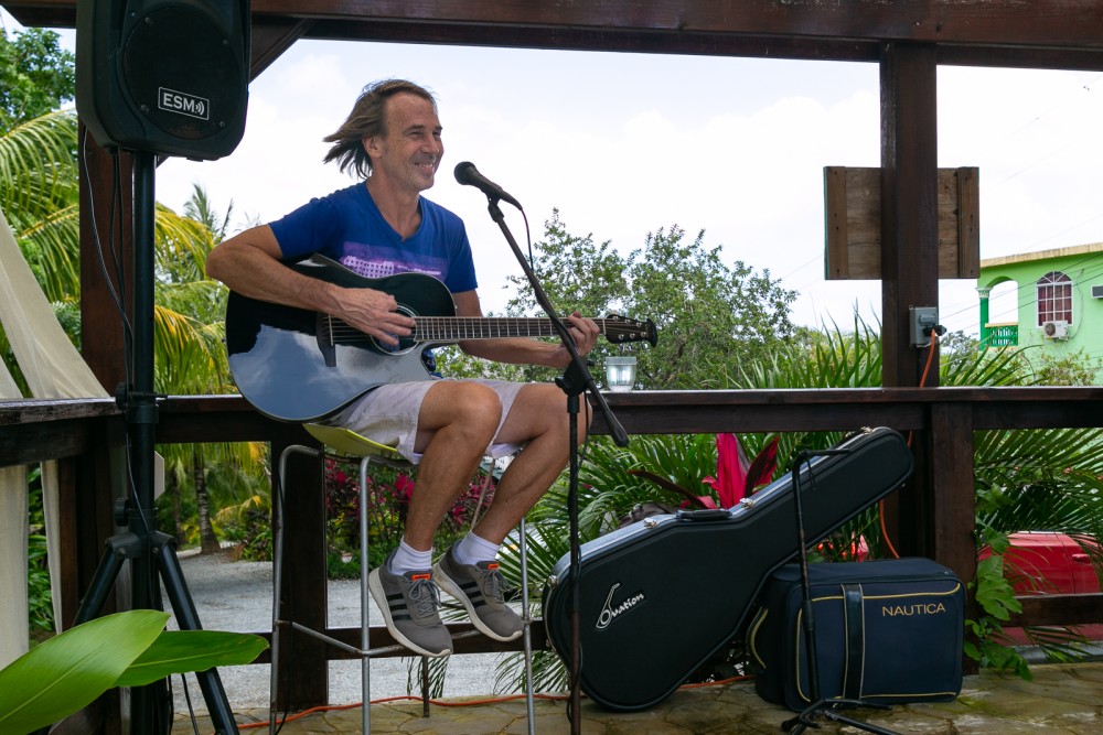 Guava_Grove_Poolside_Event_Websize-1